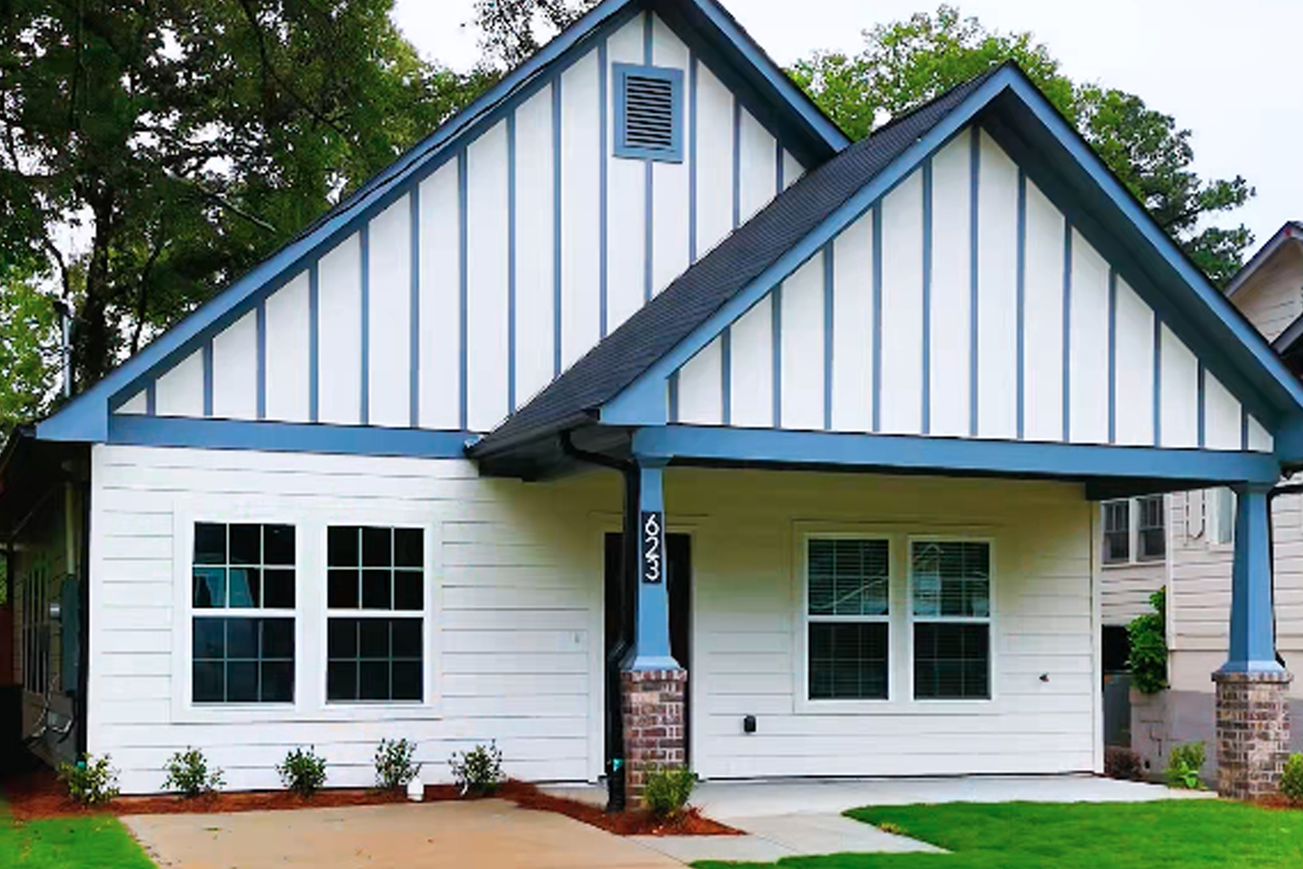 623 Hamilton E Holmes Drive NW - Van Hardimon Homes